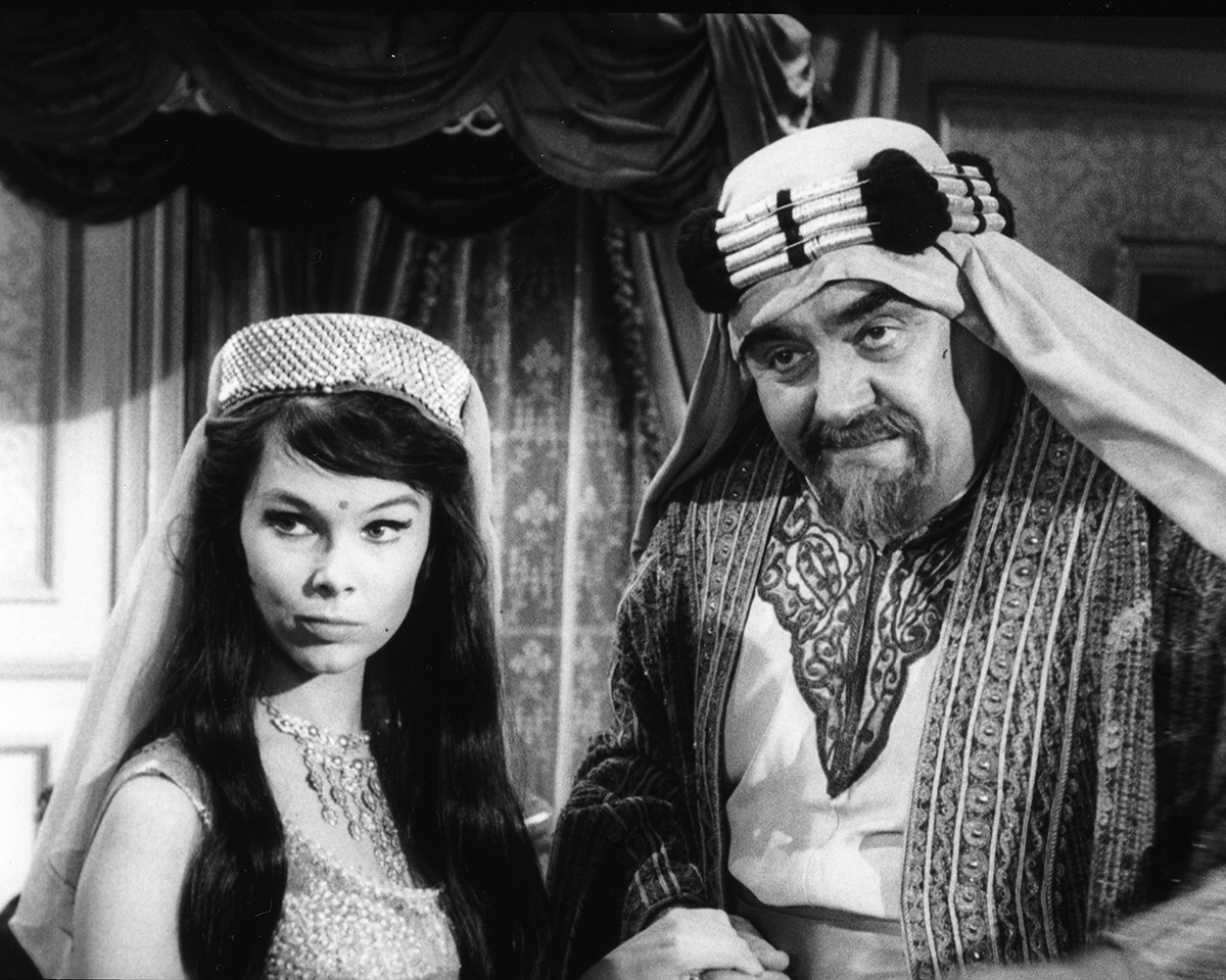YvonneCraig.com