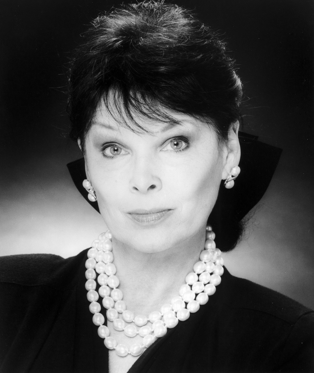 YvonneCraig.com
